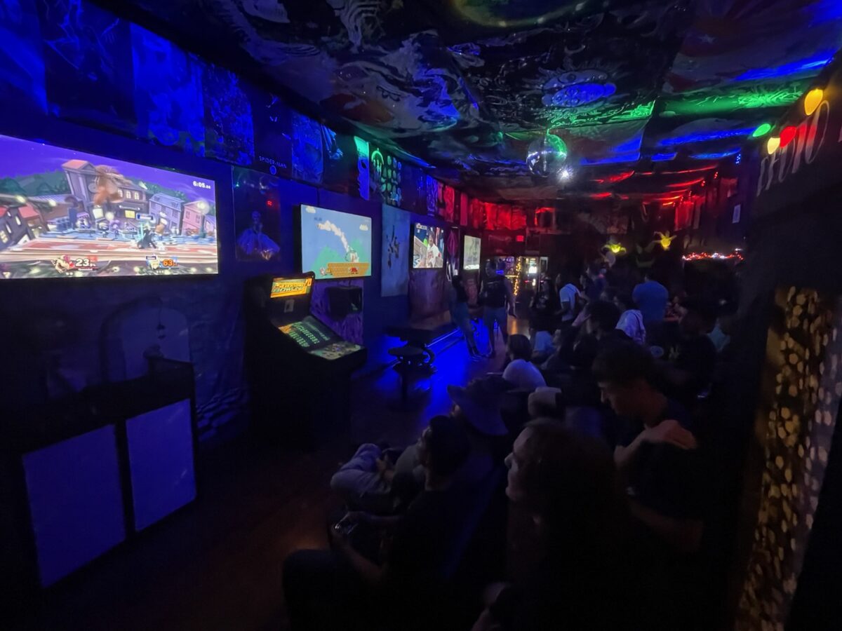 Events and Happenings- Stuart – Play Money Pinball Arcade Bar